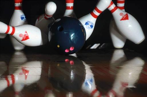 Conoce la Historia del Boliche 🎳 en ¡Así se juega!